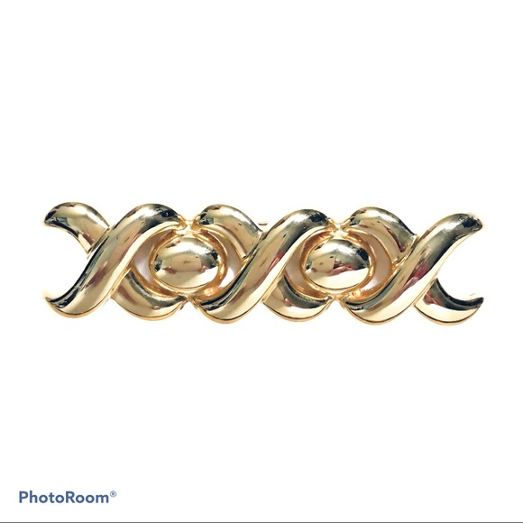 Jewelry | Xoxoxo Hugs Kisses Brooch Love Gold Tone Pin Vtg | Poshmark